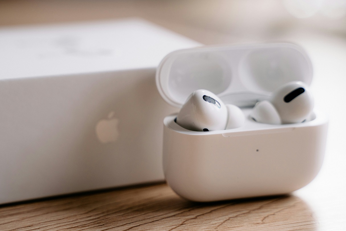 AirPods Pro 3: firmware 8B40, Apple H3 chip, Lossless Audio and new ...